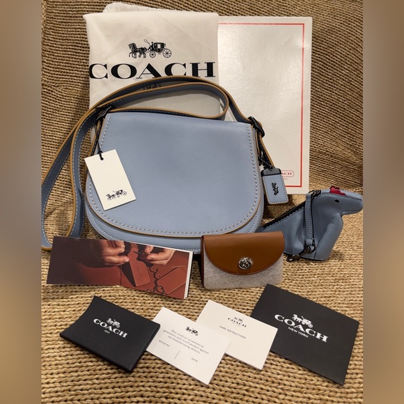 Coach | Bags | Coach Glvtn Saddle Bag 23 Cornflowerrxy Coin Cse Clrblk ...